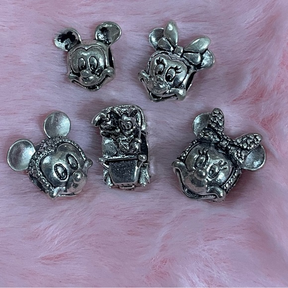 Jewelry | 5 Mickey Mouse Minnie Mouse Character Collection Charm Set ...